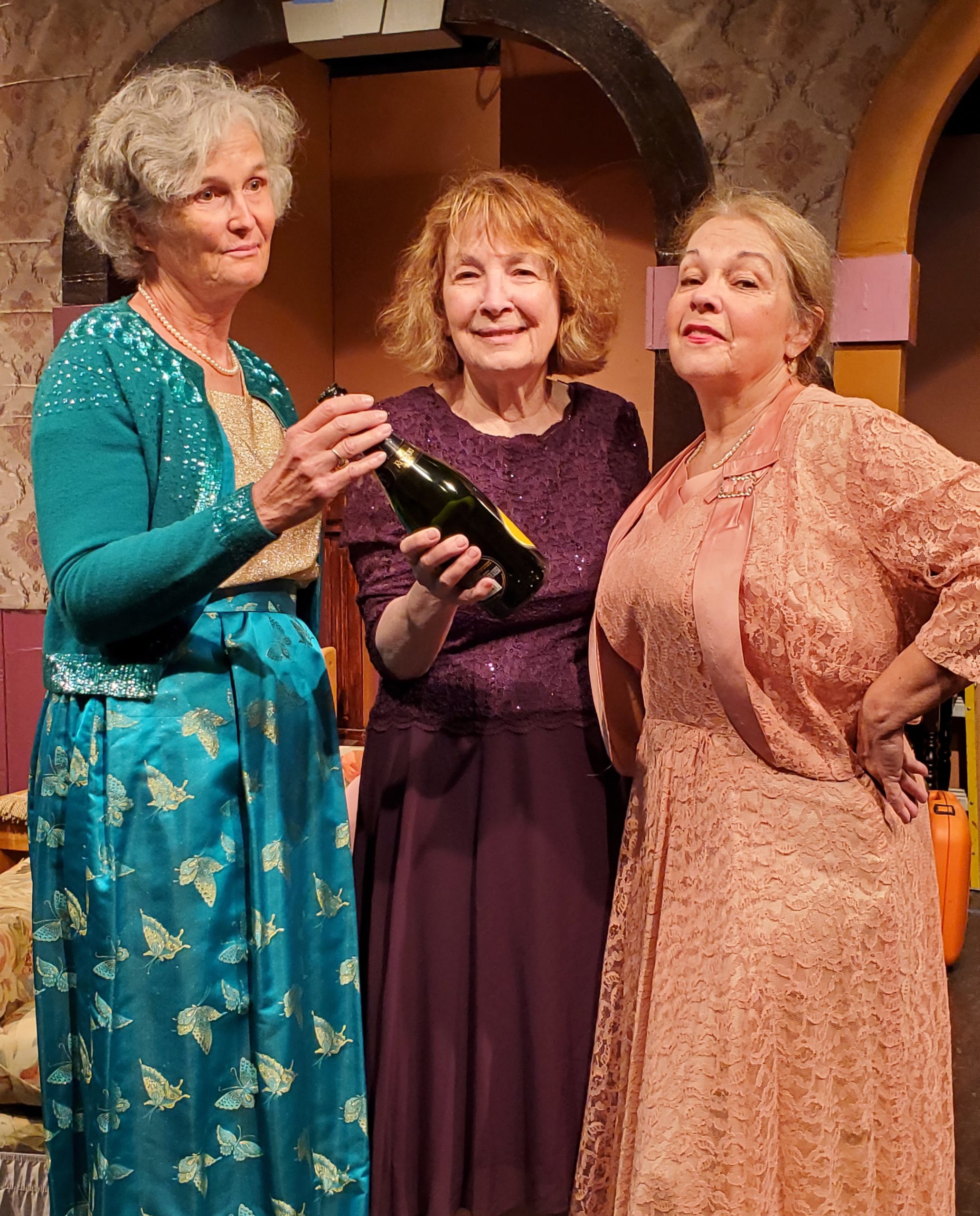 San Leandro Players Present: ‘Waiting in the Wings’ | Tri City Voice
