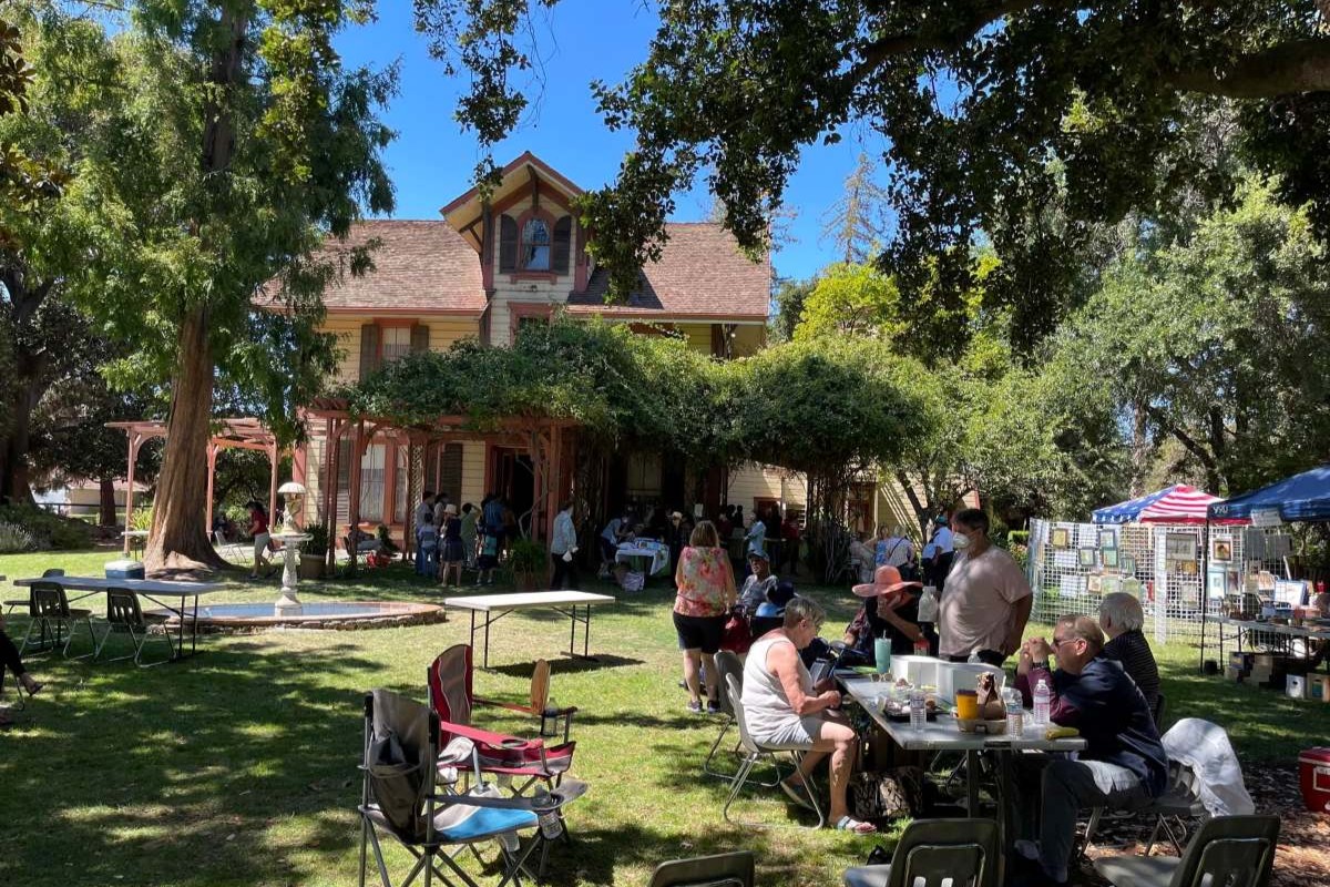 Nonprofits hold summer fest at historic home | Tri City Voice
